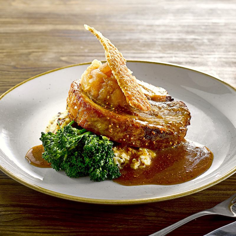 Vale Royal Abbey Arms | Traditional pub in Oakmere, Cheshire